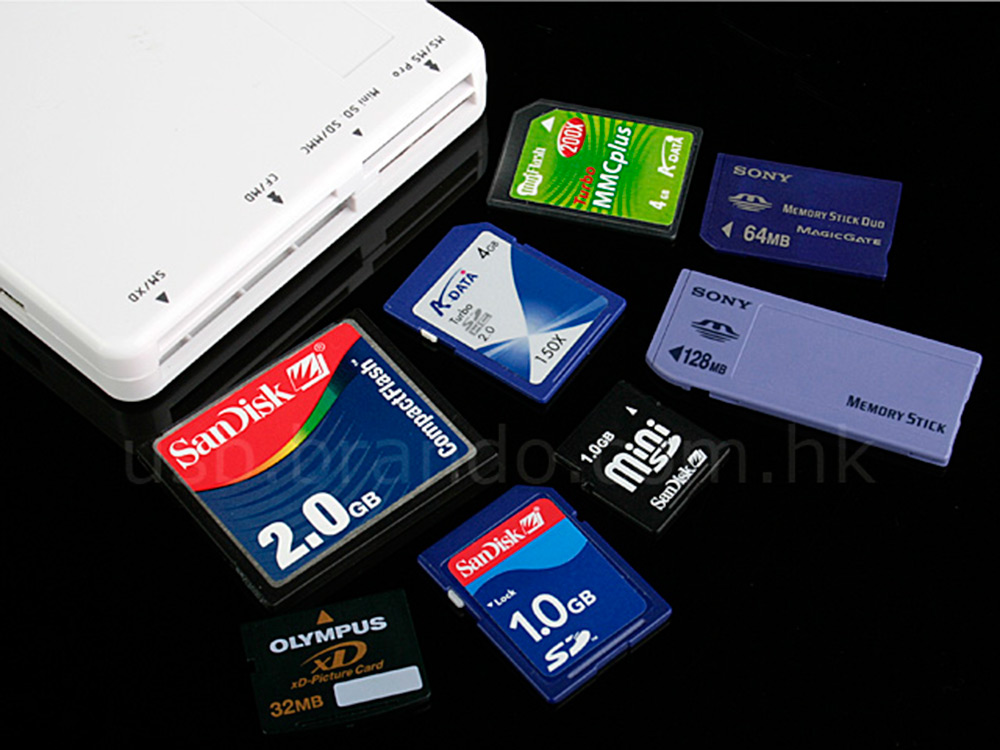 Media Card Reader To Beat Them All - Gadizmo.com
