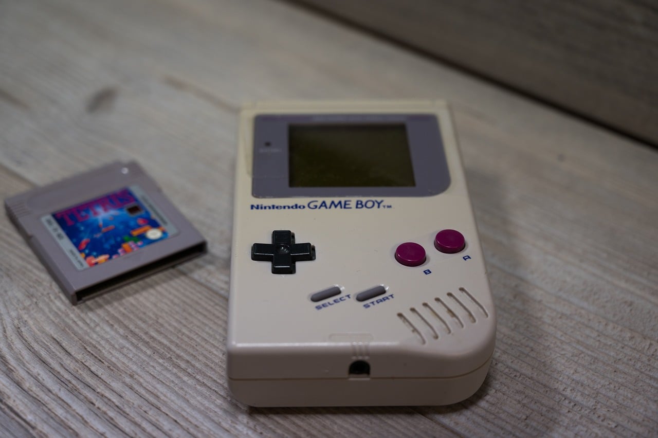 ReBoi Raspberry Pi in a GameBoy DIY Solder-free Gaming Kit - Gadizmo.com